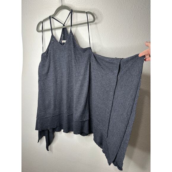 Free People | Tops | Nwt We The Free Dark Gray Spaghetti Strap Flowy ...